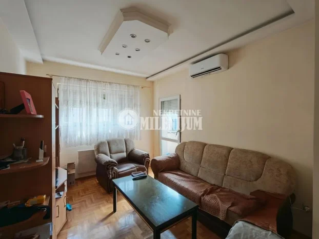 Edvarda Munka, Ledine, Novi Beograd, Beograd - KupujemProdajem