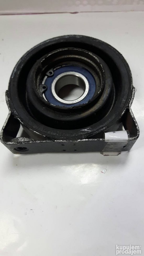 Nosač kardana bez ležaja lada 2101-2121 - KupujemProdajem