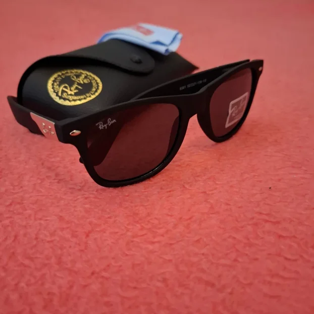 Ray Ban wayfarer model 8381 Nove - KupujemProdajem