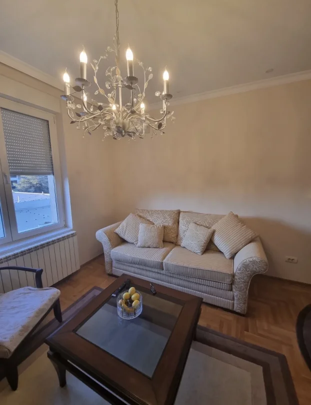 Mahagoni Deco sofa sa 2 stolice od trešnjinog drveta - KupujemProdajem