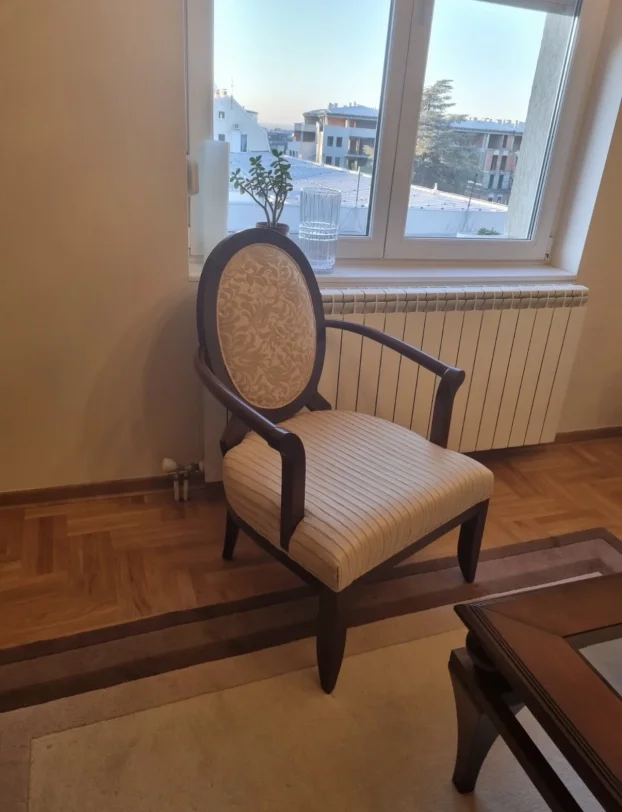 Mahagoni Deco sofa sa 2 stolice od trešnjinog drveta - KupujemProdajem