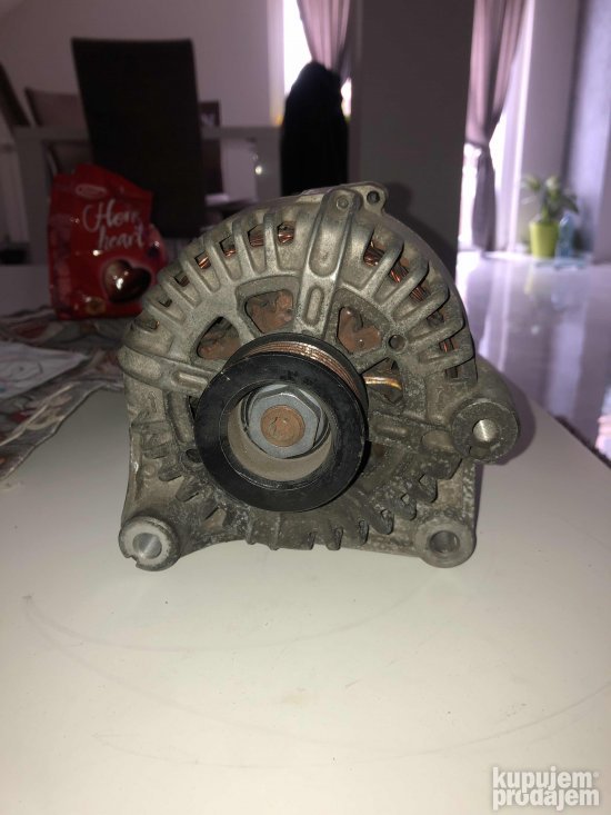 Alternator BMW 318 320 E90 - KupujemProdajem