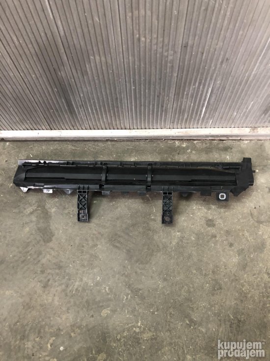 Porsche cayenne 9Y0 122 451 - KupujemProdajem