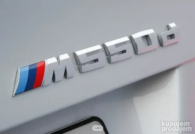 BMW M550d hrom siva znacka za gepek vrata - KupujemProdajem