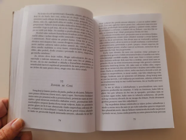 Zovem se crveno - Orhan Pamuk - KupujemProdajem