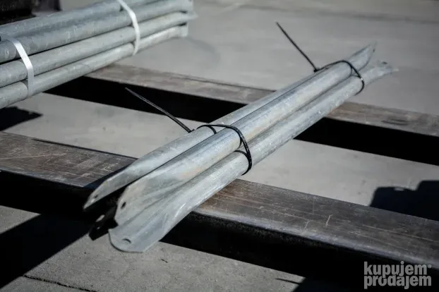 Kosnik - Pocinkovana Cev 98cm Za Plastenike - KupujemProdajem