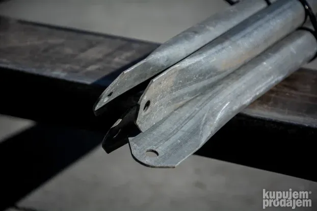 Kosnik - Pocinkovana Cev 98cm Za Plastenike - KupujemProdajem