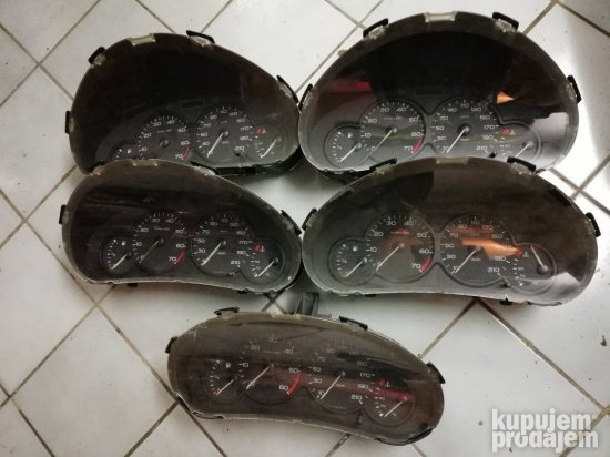 Km sat instrument tabla,pezo 206 peugeot NEMAM NA STANJU - KupujemProdajem