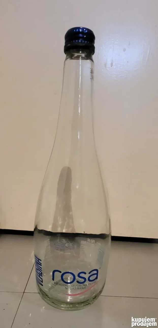 Staklene flase od vode "Rosa" 750ml, sa zavrtnjem - KupujemProdajem
