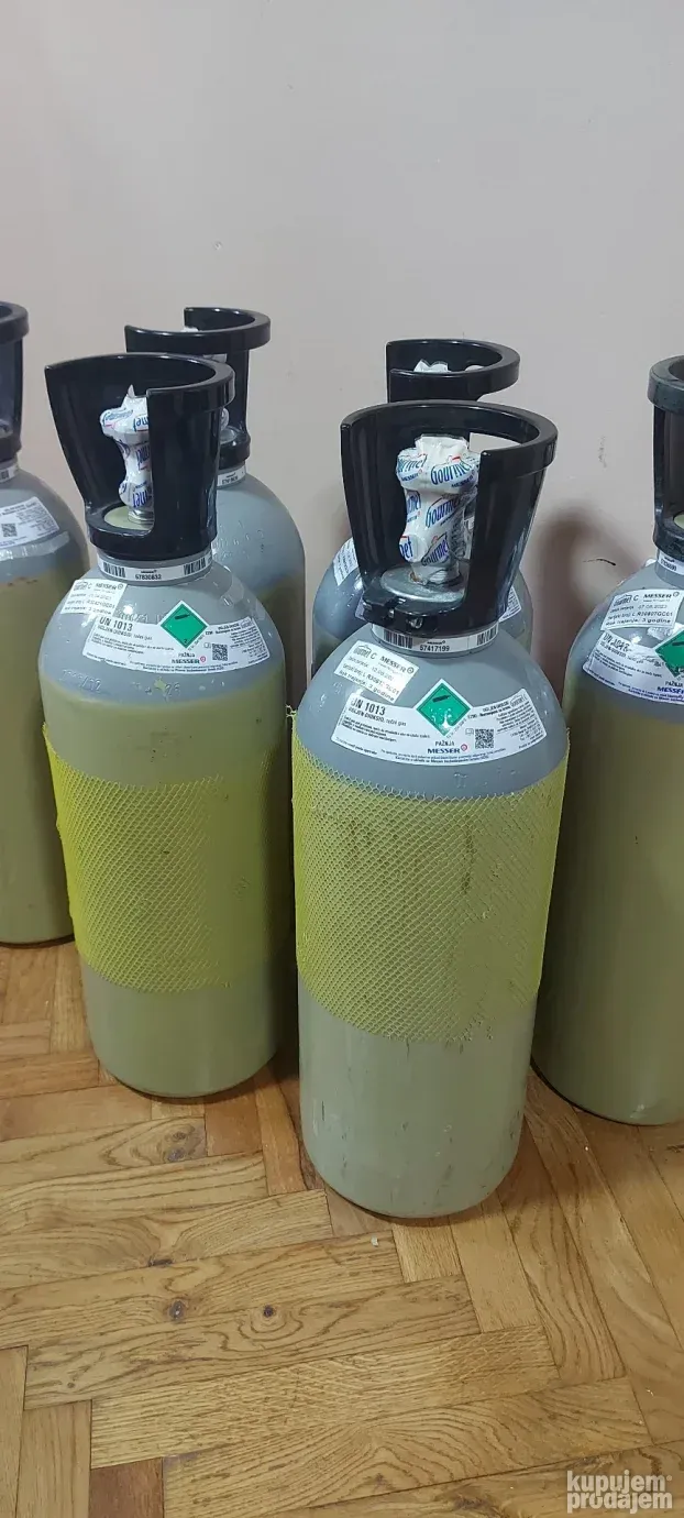 Pune CO2 MESSER boce šankerice 10kg ( 13,5l ) - KupujemProdajem