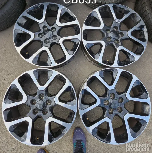 Polovne Alu felne 19" JEEP Compas šifra:19134 - KupujemProdajem