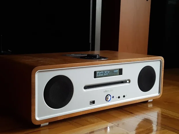 Vita Audio R4 daljinski br.2 - KupujemProdajem