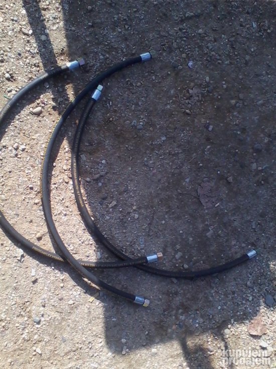 crevo kipera / crevo za kipovanje / kiper prikolice - KupujemProdajem