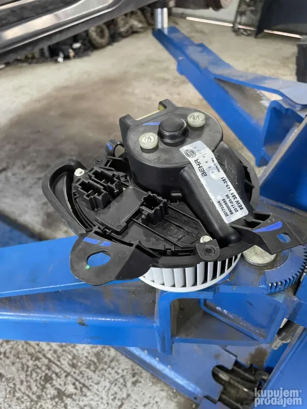 Ventilator kabine digitalna klima reostat corsa d - KupujemProdajem