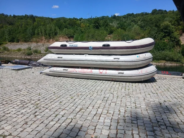 Prodajem desantne camce - KupujemProdajem
