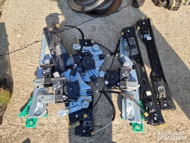 Podizaci Astra J - KupujemProdajem