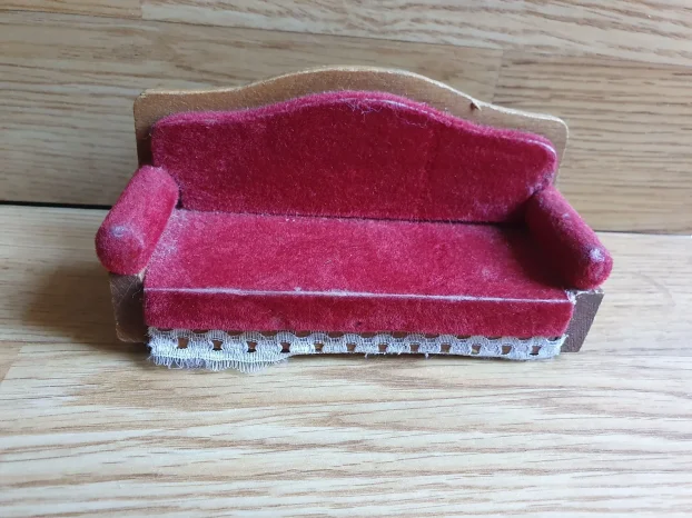 Dollhouse kauc - za kucicu za lutke stariji VINTAGE - KupujemProdajem