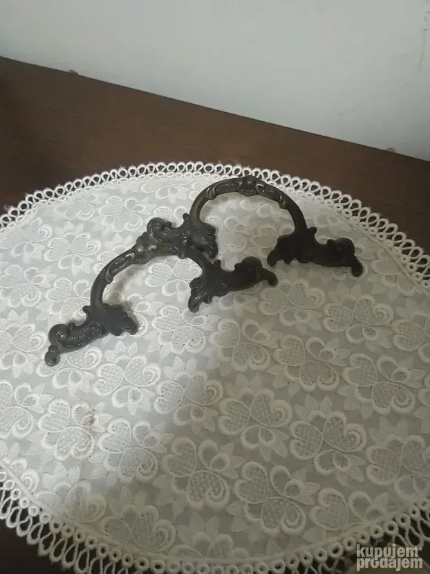 Rucke za stilski nameštaj - KupujemProdajem