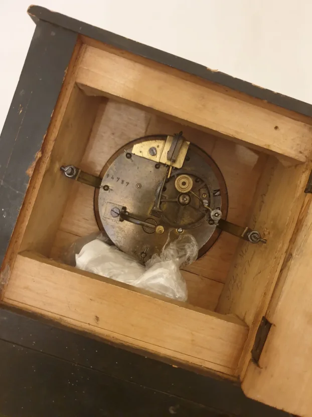 Sat iz 1886 godine. - KupujemProdajem