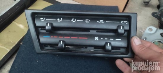 Xantia konzola prekidaci za ventilaciju - KupujemProdajem