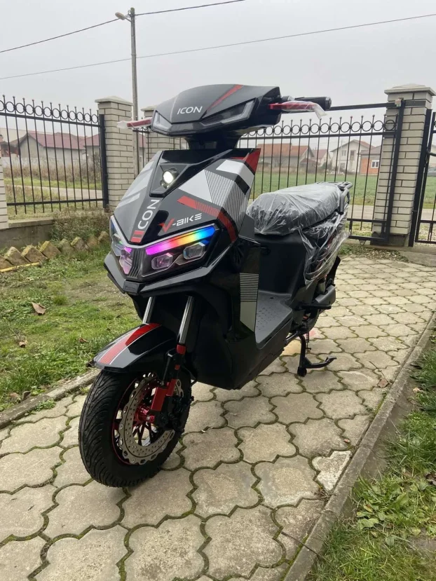 Elektricni skuter Icon NOVO - KupujemProdajem