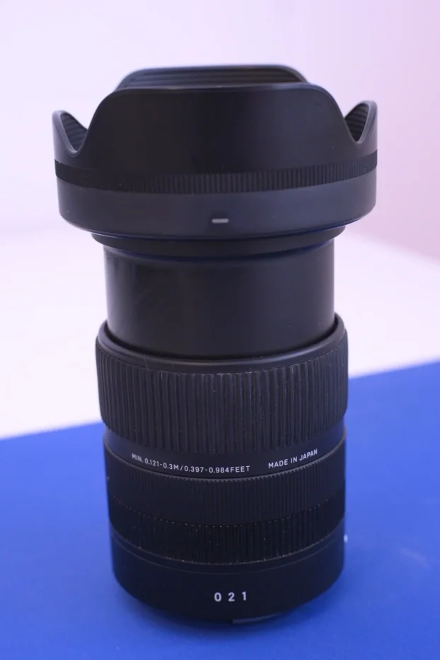 Sigma 18-50mm f2.8 Sony E + opciono adapter za Nikon Z - KupujemProdajem