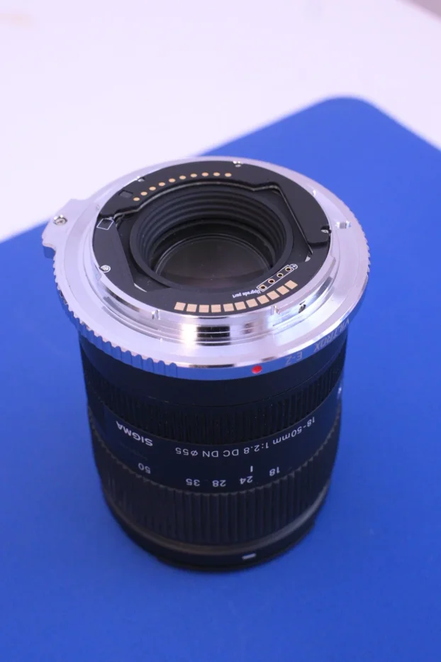 Sigma 18-50mm f2.8 Sony E + opciono adapter za Nikon Z - KupujemProdajem