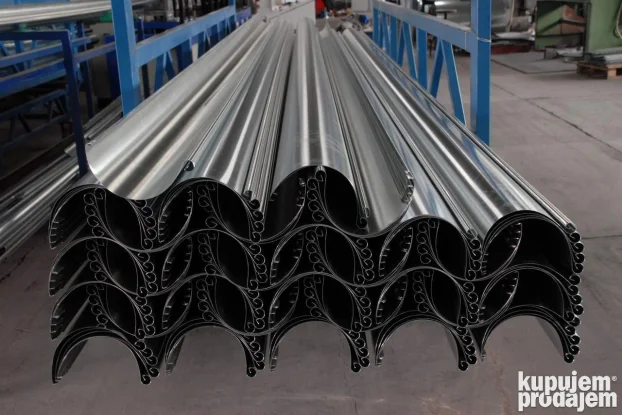 Oluk/oluci/snegobrani za crep/limovi/vetar lajsne/opšivke - KupujemProdajem