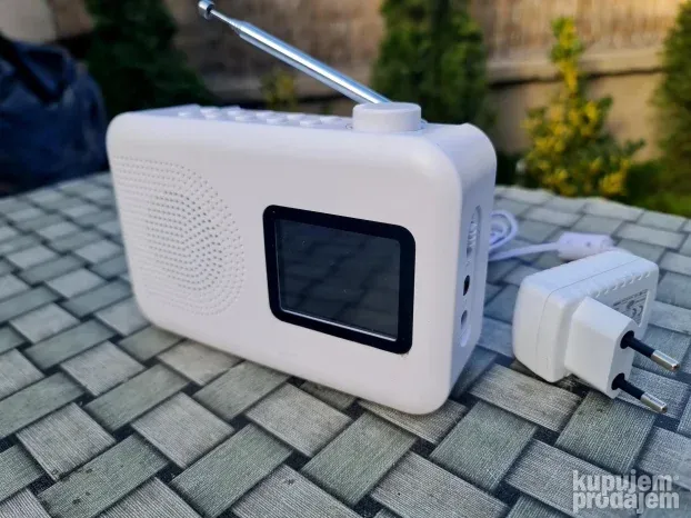 SILVERCREST DAB+ i FM br.2, digitalni radio tranzistor - KupujemProdajem