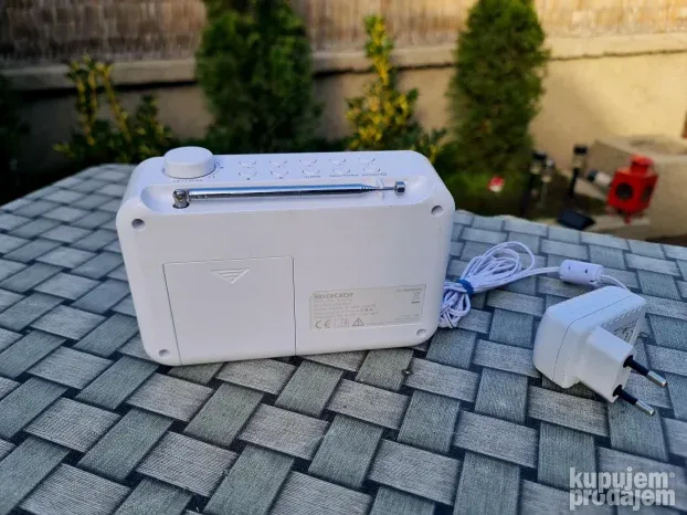 SILVERCREST DAB+ i FM br.2, digitalni radio tranzistor - KupujemProdajem