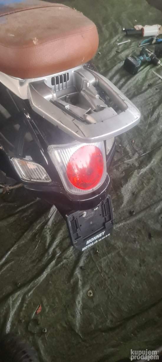 Piaggio Vespa 200cc GT - KupujemProdajem