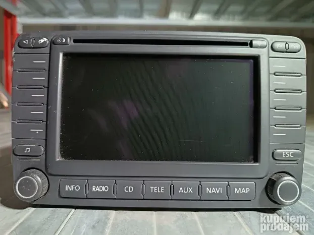 Radio navigacija VW Golf 5 1T0 035 194 B - KupujemProdajem