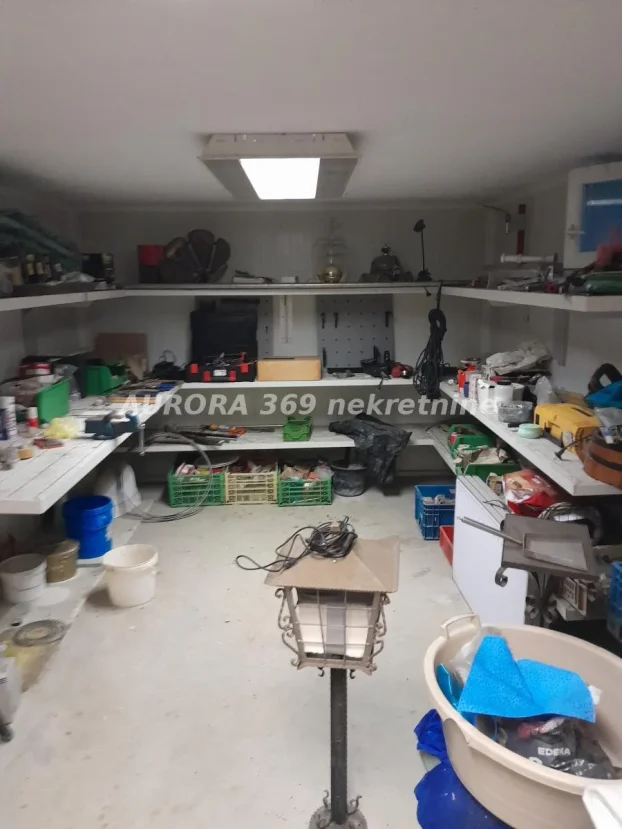 Veternik, Novi Sad - KupujemProdajem