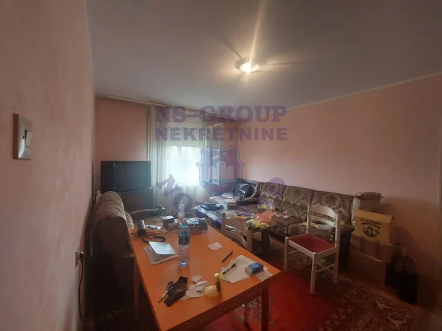 Dvosoban stan na prodaju - Satelit, Novi Sad - KupujemProdajem