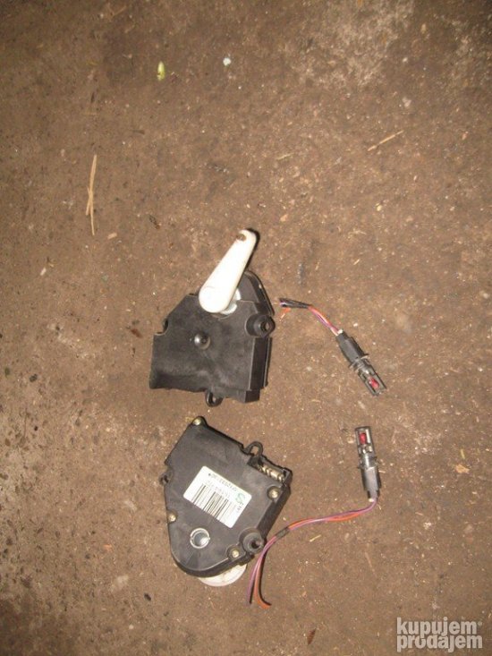 Alfa Romeo 156 Motori klime - KupujemProdajem