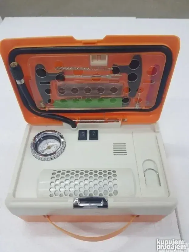 Mobilni kompresor, auto kompresor za pumpanje guma - KupujemProdajem