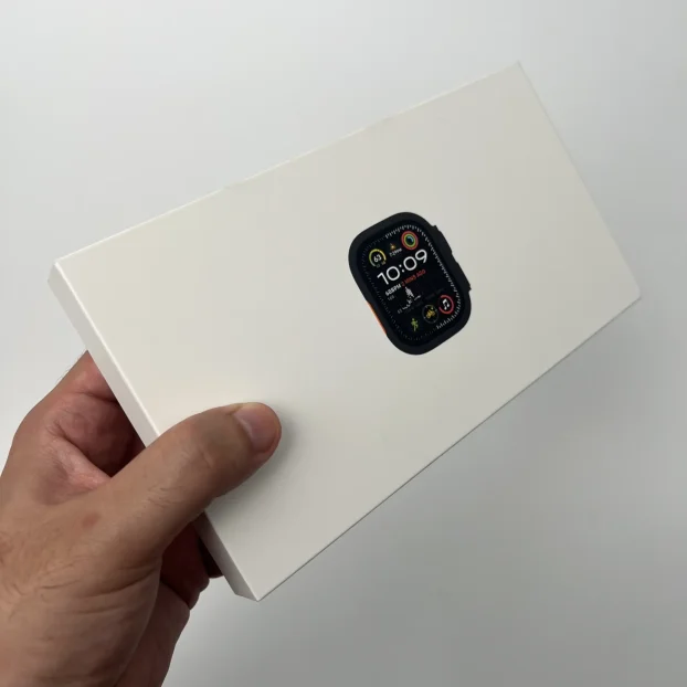 Apple Watch Ultra 2 (49mm) Black Milanese Loop /NOVO/ - KupujemProdajem