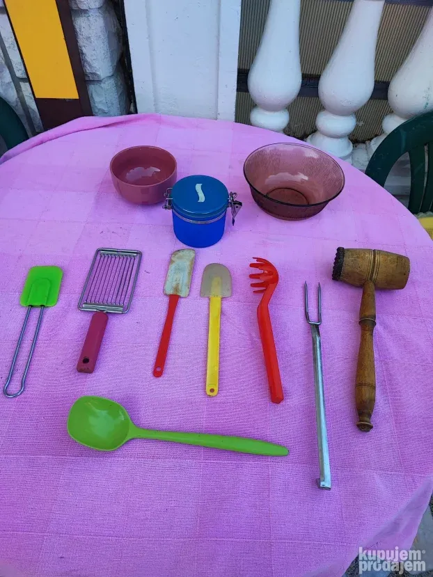 1. Razne kucne stvari sve sa slike - KupujemProdajem