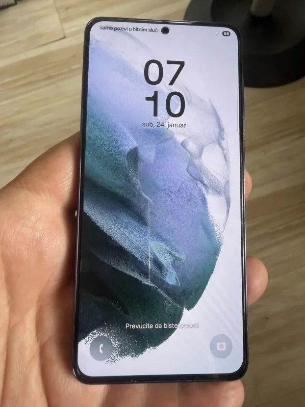 Samsung S21 5g 8gb baš dobar ! - KupujemProdajem