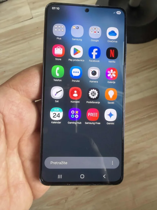 Samsung S21 5g 8gb baš dobar ! - KupujemProdajem