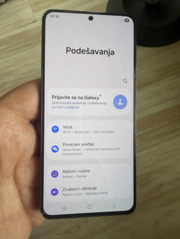 Samsung S21 5g 8gb baš dobar ! - KupujemProdajem