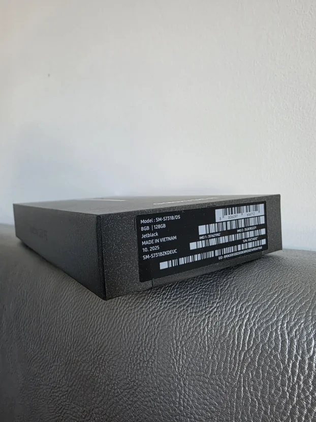 Samsung Galaxy S25 FE crni 8/128 Novo Garancija S25fe Punjač ...