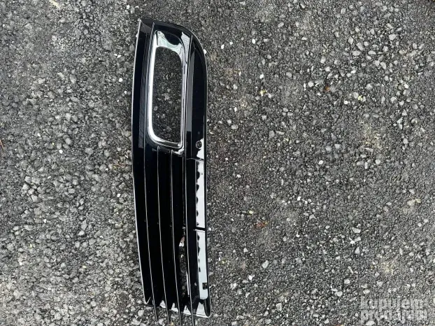 Audi A8 D3 leva resetka u braniku / 4E0 807 681 AN - KupujemProdajem