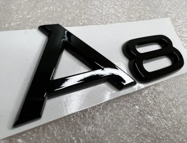 Audi A8 METALNI znak Oznaka Bedz Crni SJAJ - KupujemProdajem