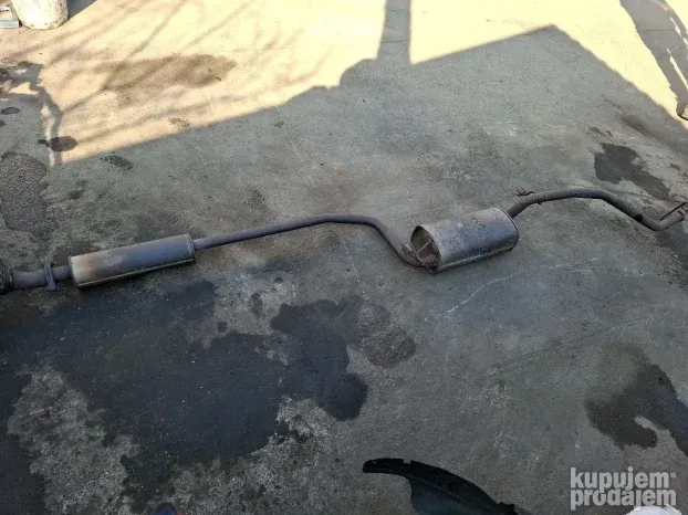 Kompletan auspuh ford focus mk2.5 1.6 benzin - KupujemProdajem