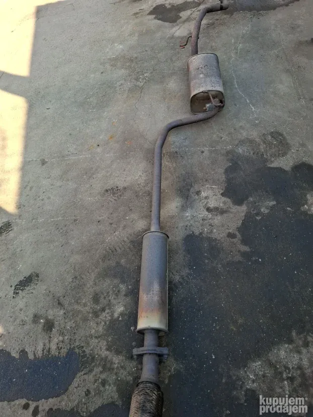 Kompletan auspuh ford focus mk2.5 1.6 benzin - KupujemProdajem