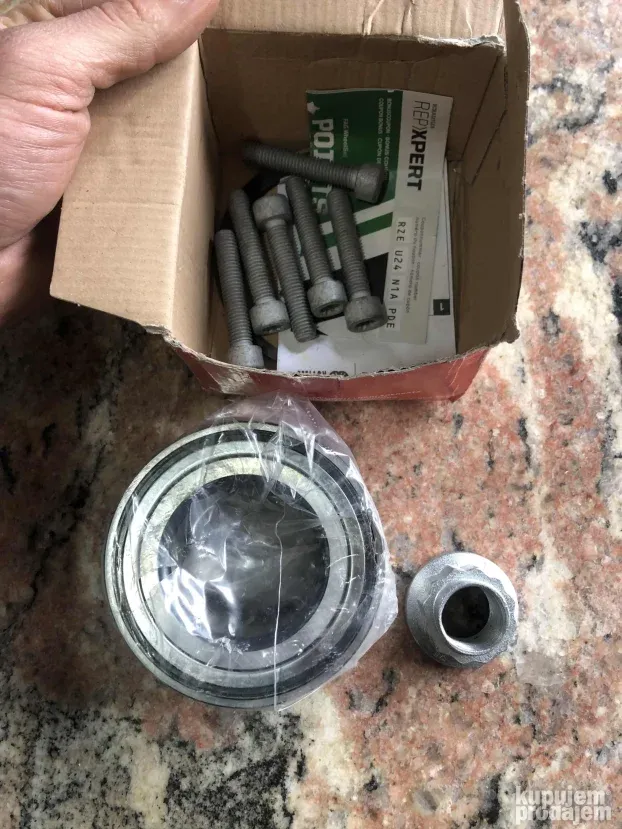 Audi porshe volkswagen ležaj 713610630 - KupujemProdajem