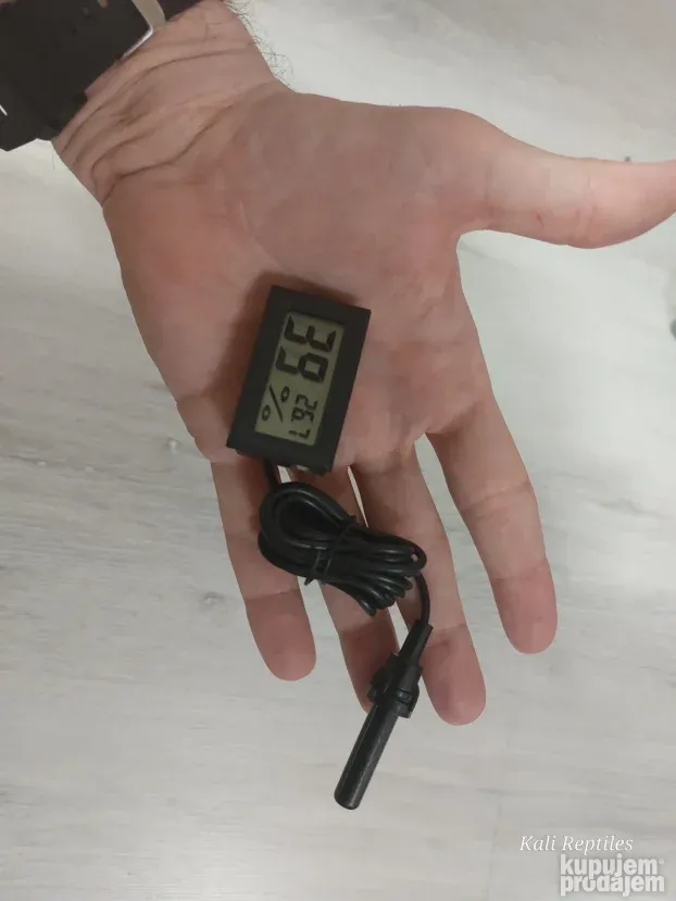 Digitalni merac temperature i vlaznosti vazduha termometar ...