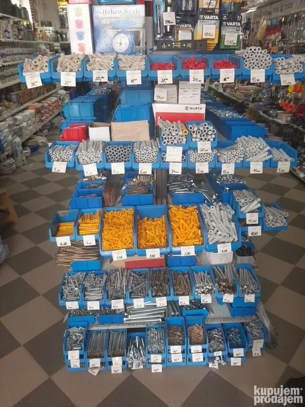 Plasticni kontejneri i klaseri - KupujemProdajem