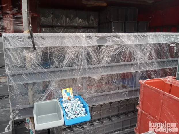 Plasticni kontejneri i klaseri - KupujemProdajem